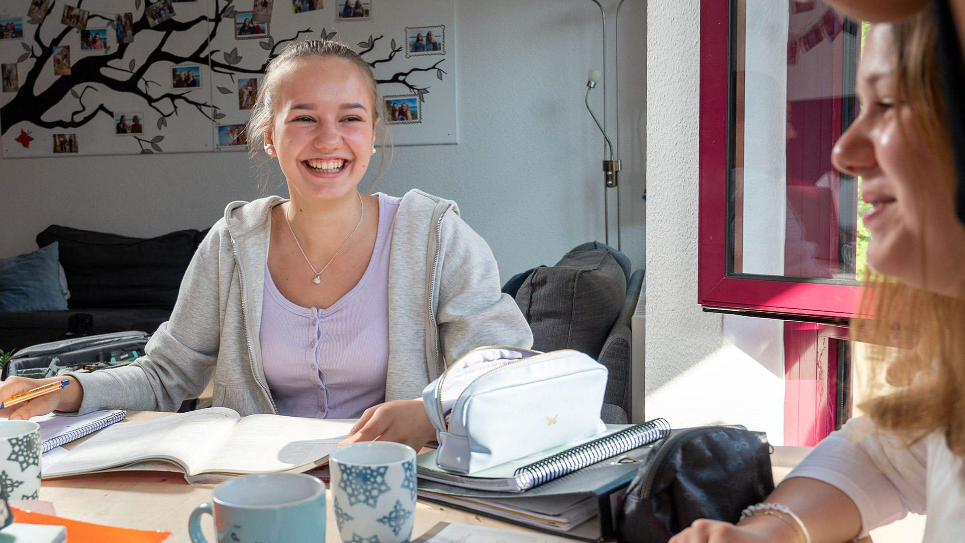 Интернат Шлосс Тогорелов: Ориентация